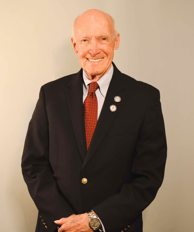 Jonathan Moore | Lindsey & Associates